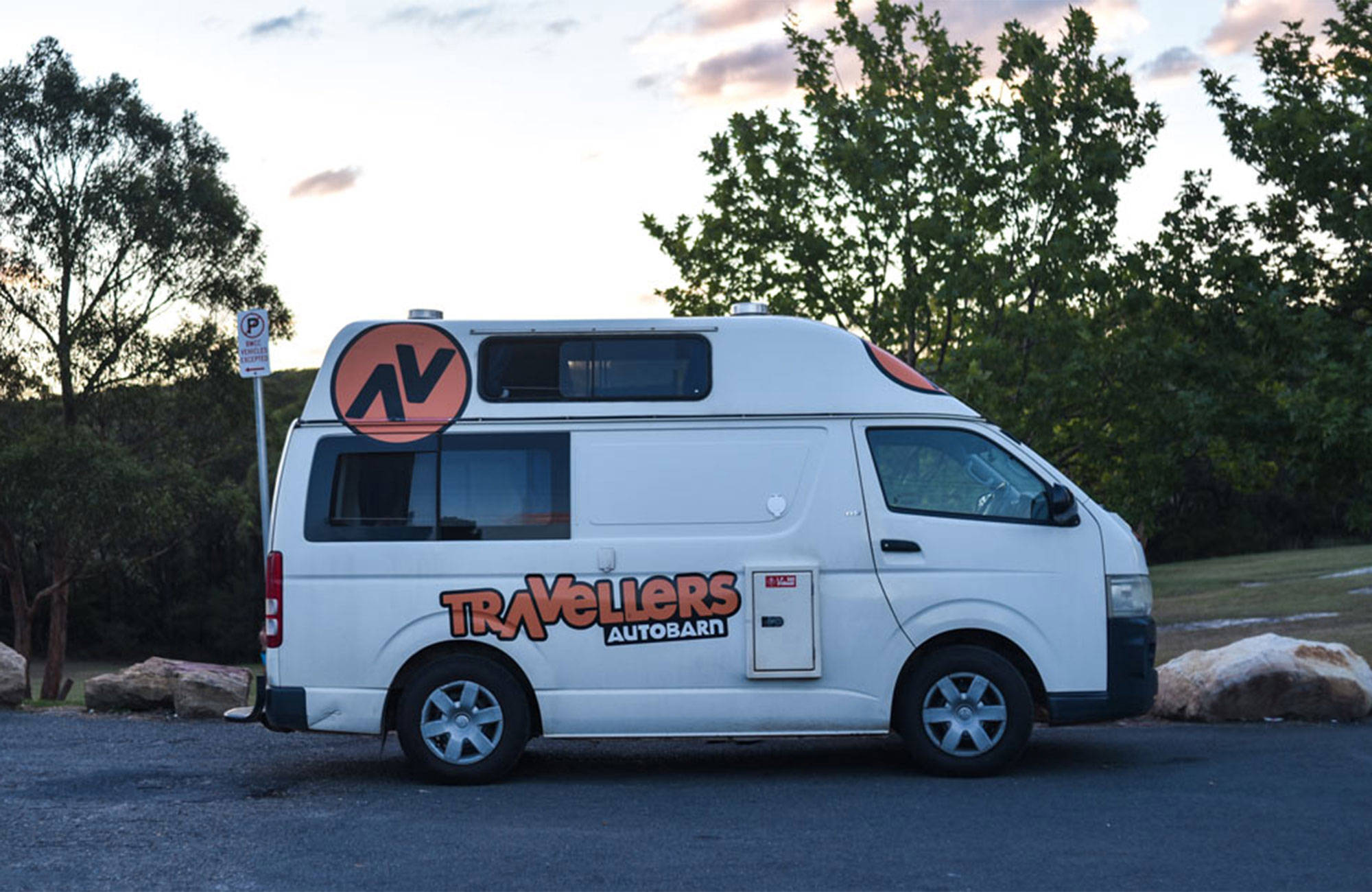 Hi-Top Camper | Camper huren Nieuw-Zeeland | KILROY