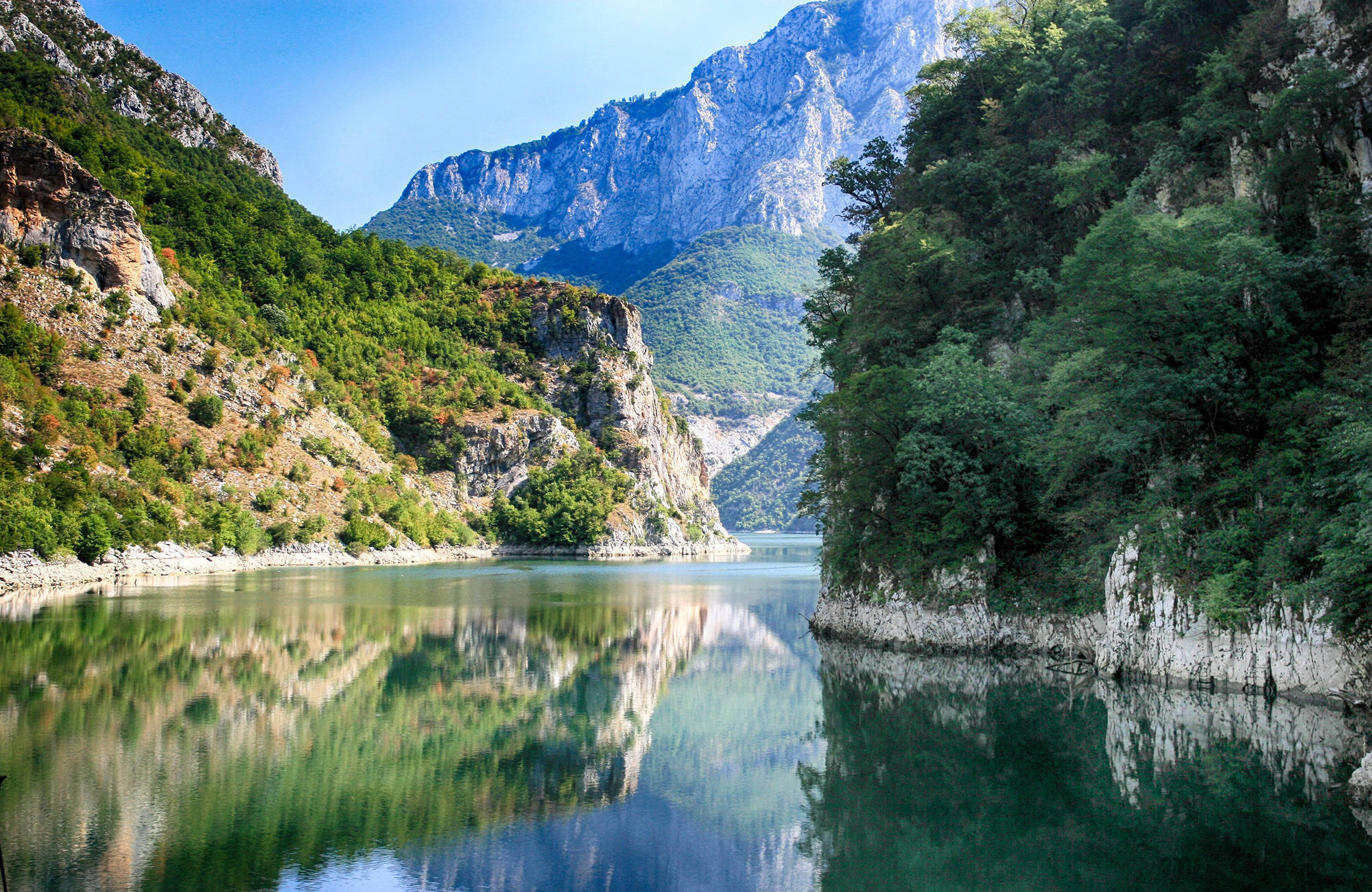 Reizen naar Shkodër: het meer van Shkodër & Valbona | KILROY